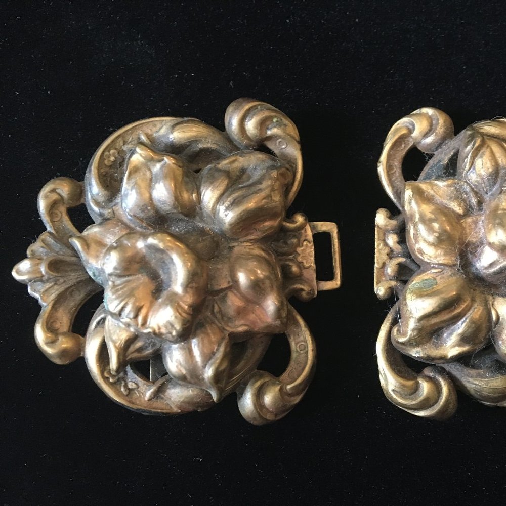 Antique Art Nouveau Daffodil Belt Buckle Ornate - Gem